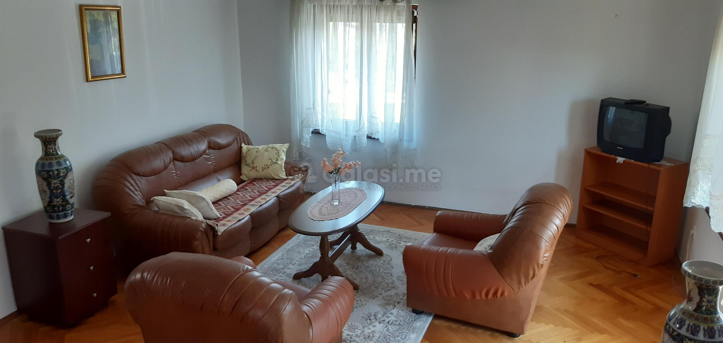 Kuća sa više stanova 370m2 - Čukarica - Čukarica (uži dio) - Cijena ...