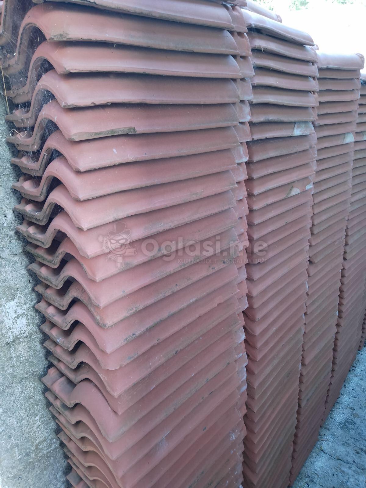 Mediteran crep 900 komada, oko 100 m2 - Cijena 150 € - Crna Gora Budva ...