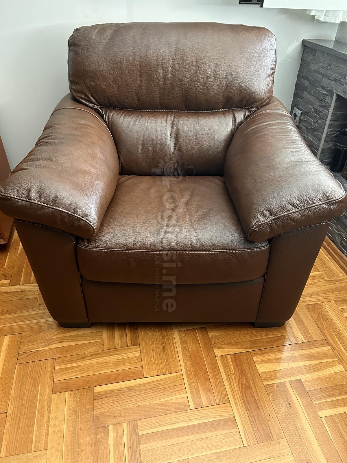 Fotelja - Cijena 400 € - Crna Gora Podgorica City kvart Namjestaj za ...