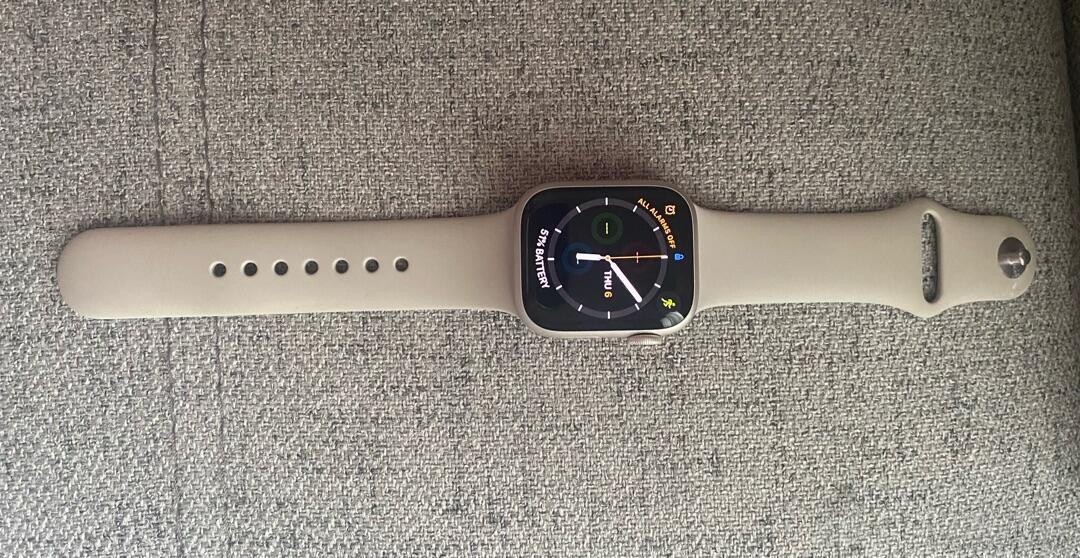 Apple iWatch 7 41mm Starlight Unisex sat - Cijena 360 € - Crna Gora ...