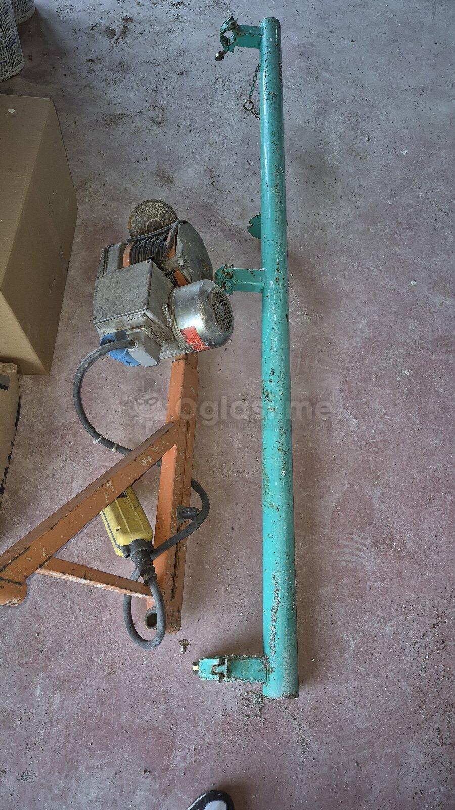 Dizalica sa nosacem - 300 € na dan - Crna Gora Podgorica Donja Gorica ...