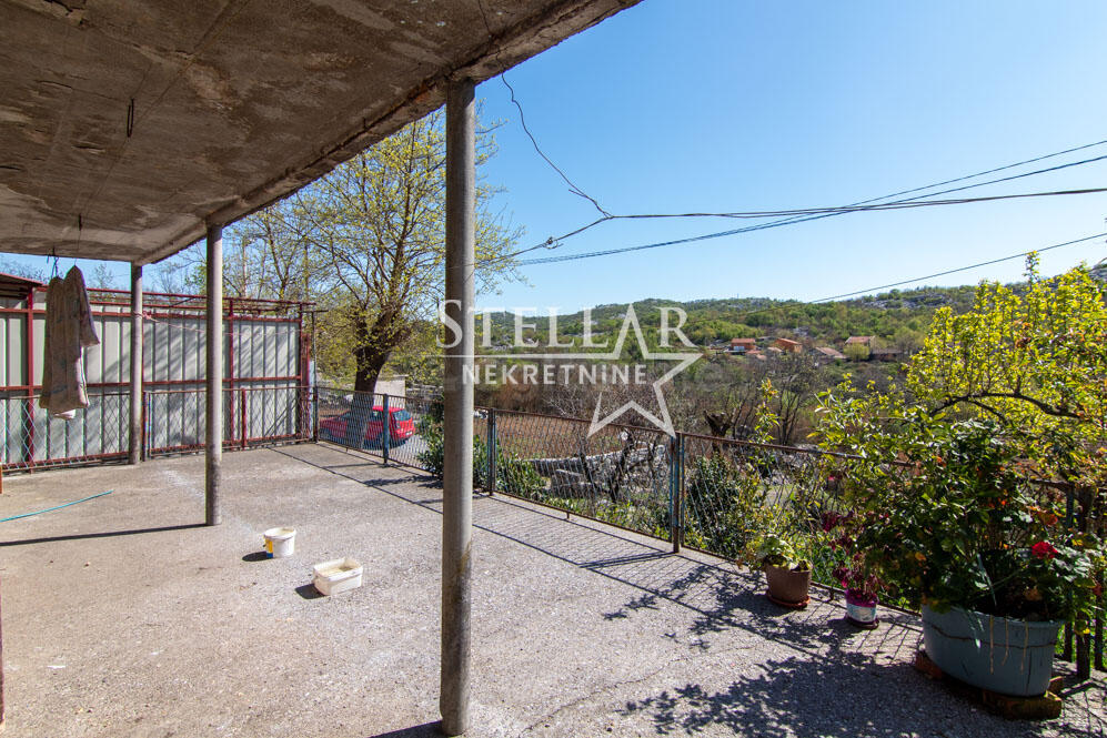 Porodična kuća 120m2 - Podgorica - Brežine - 400 € mjesečno - Crna Gora ...