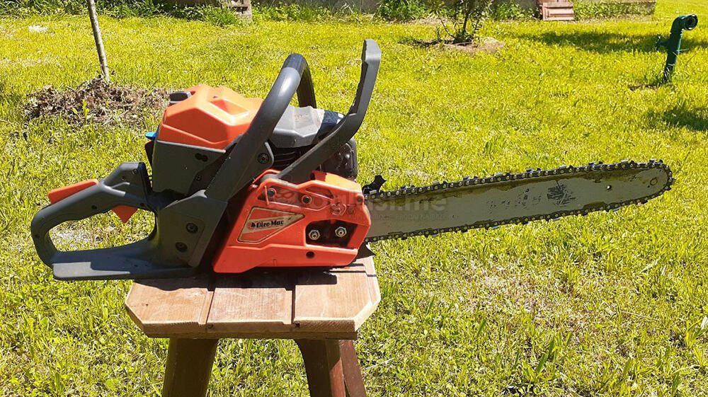 Prodaje se motorna testera Oleo-Mac 80 eura - Cijena 80 € - Crna Gora ...